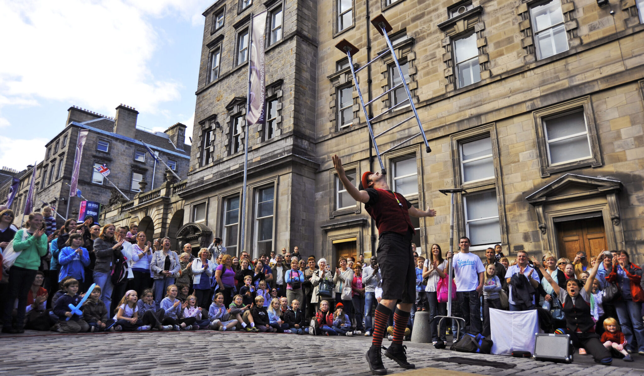 The Official Guide to Edinburgh - Forever Edinburgh