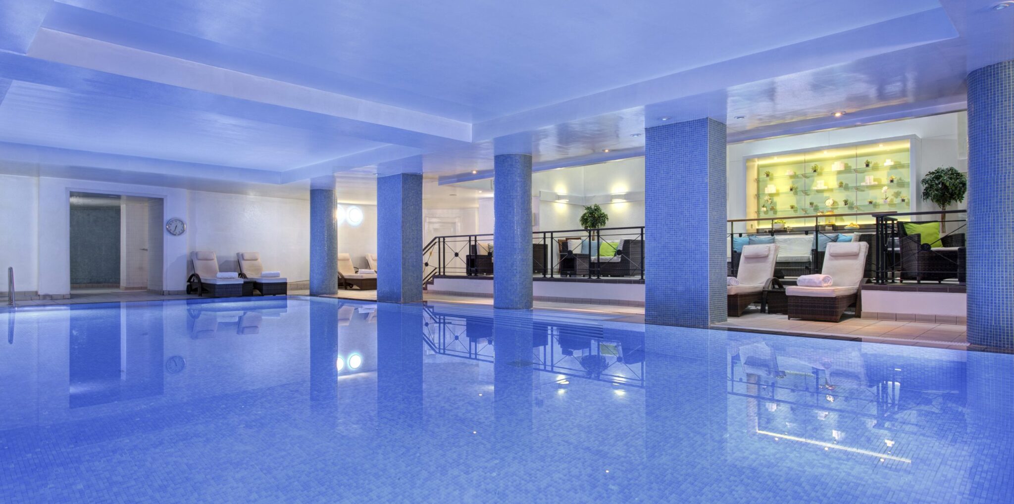 The Official Guide to Edinburgh - Forever Edinburgh