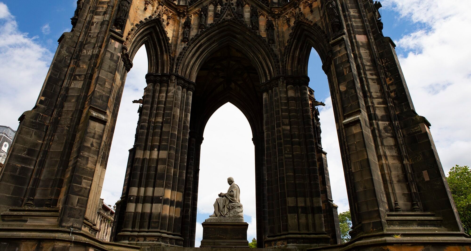 Literature city guide - Forever Edinburgh