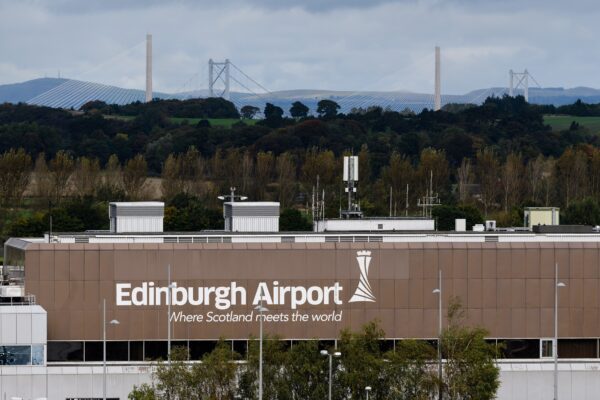 Flights to Edinburgh - Forever Edinburgh