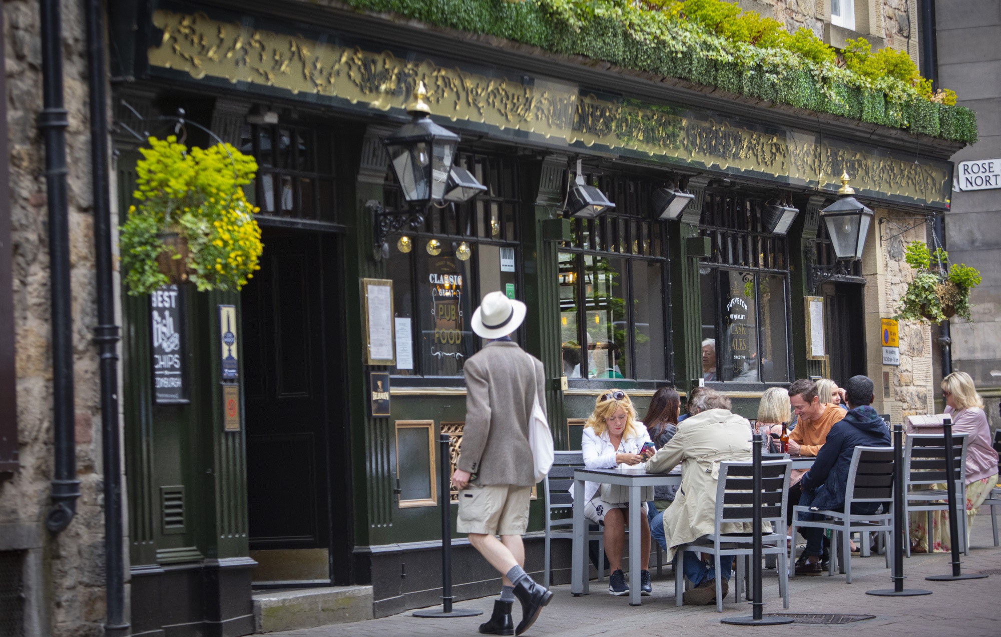 Edinburgh’s oldest bars and pubs - Forever Edinburgh