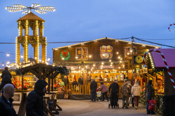 Winter Village at Fort Kinnaird - Forever Edinburgh